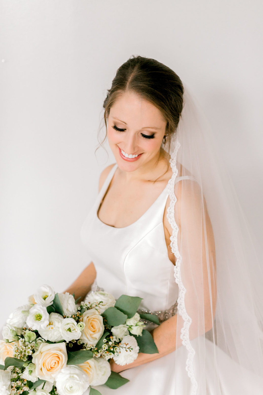 Mrs. Chappell | The Venue at Falls Park Bridal Session | jessinichols.com